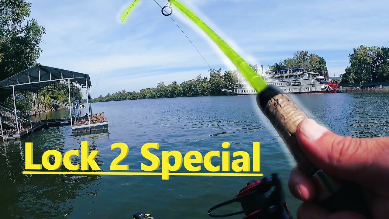 Lock 2 Park Bass Fishing on the Cumberland River/ Special run with a ...