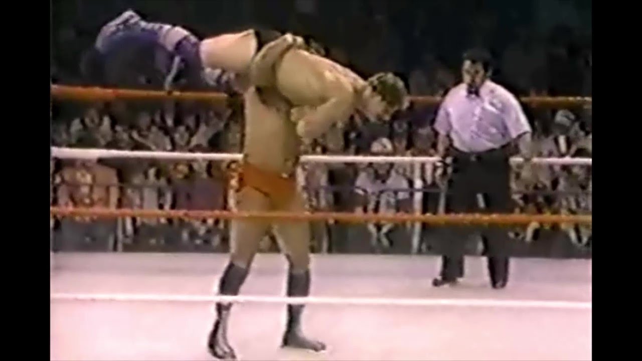 Cowboy Bob Orton vs B Brian Blair WWF Championship Wrestling May 19 ...
