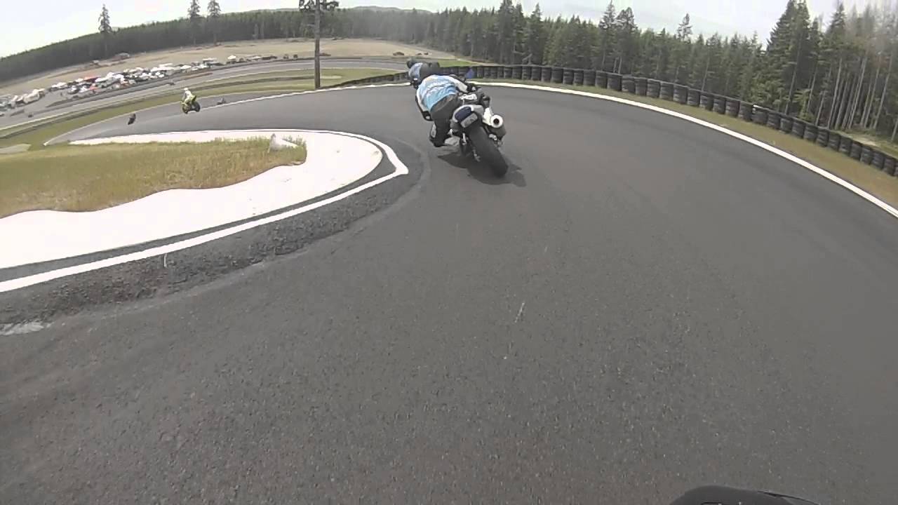 R6 crash at the Ridge Motorsports Park - YouTube