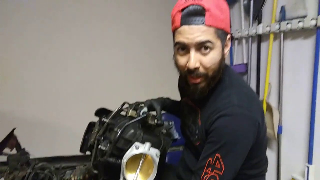 6.0 Intake Manifold LY6 Install - YouTube