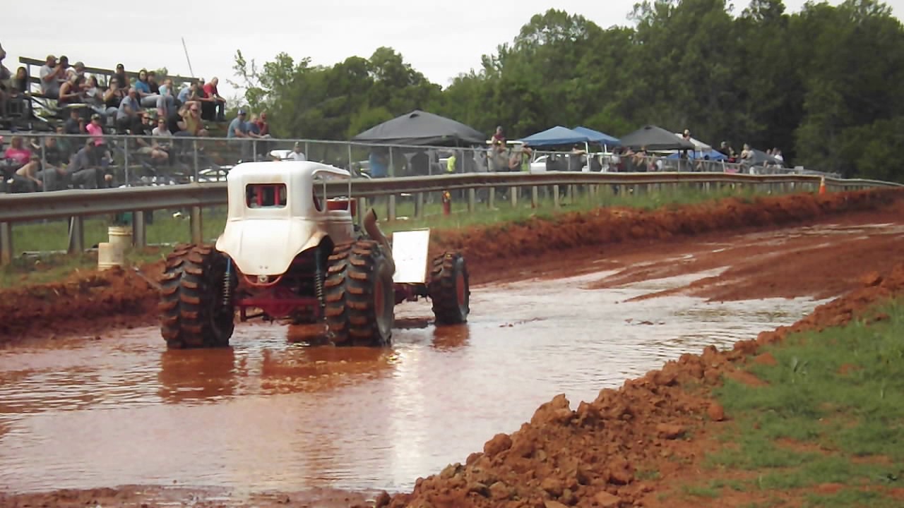 stateline mud complex 2017 - YouTube