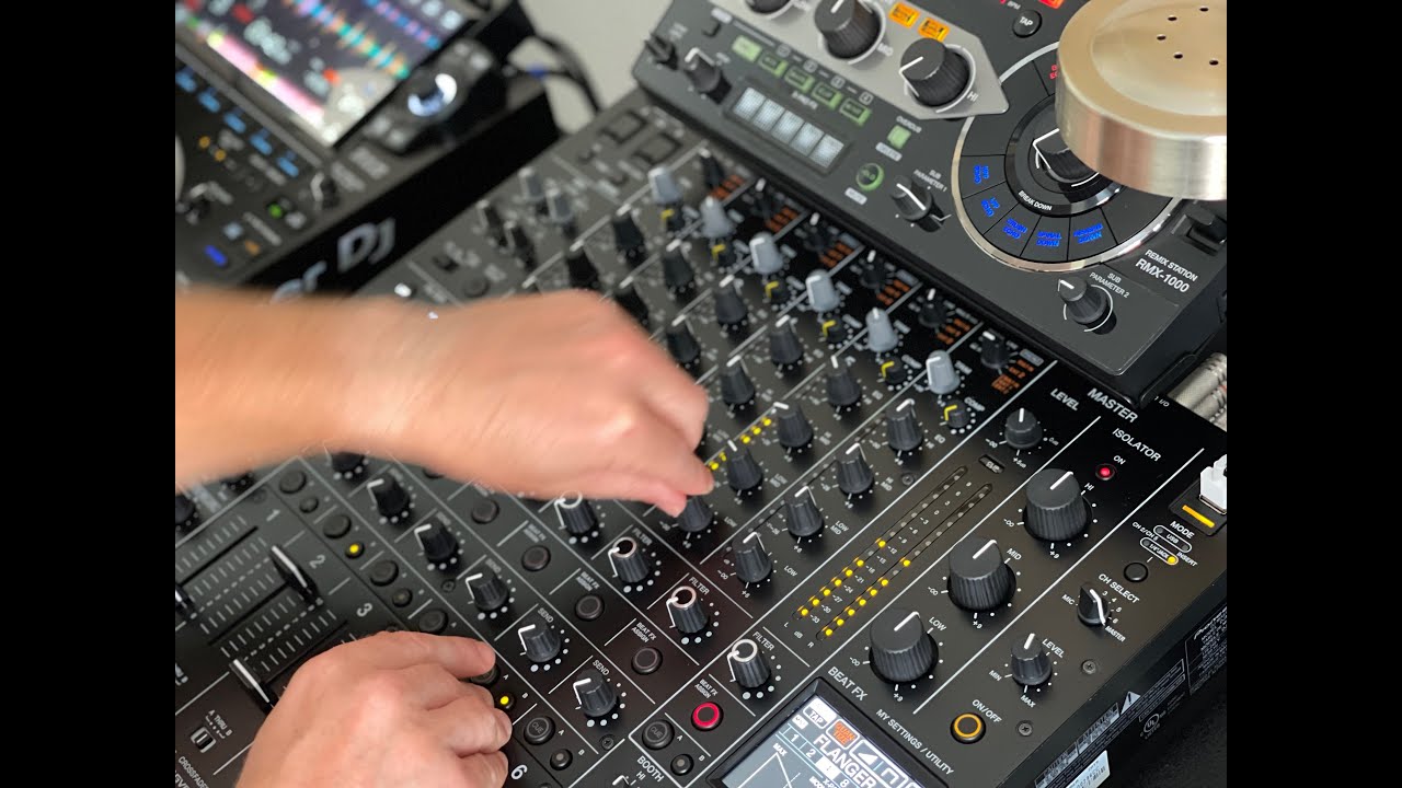 Zhenya M - Disco Jackin House Mix August 6th' 21, Pioneer CDJ 3000, DJM ...