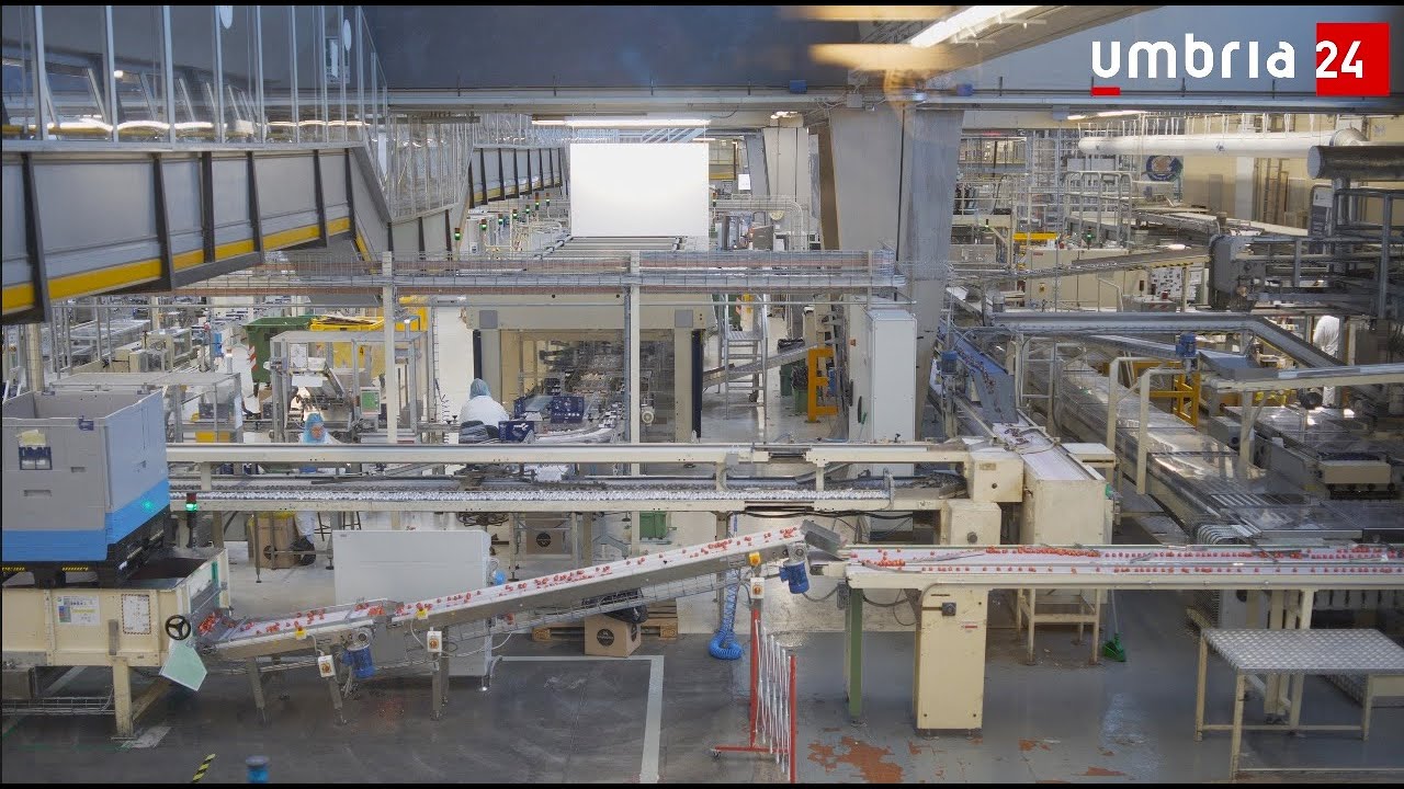 Viaggio dentro la fabbrica Perugina dove arriverà una nuova linea da 7 ...