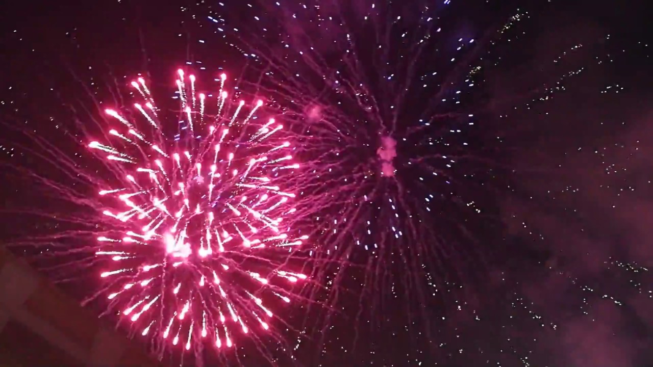New year 2018 sunway pyramid countdown fireworks - YouTube