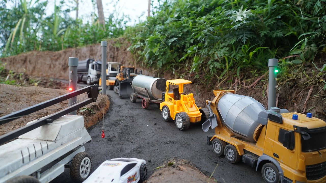 Construction Of Mini Roads - YouTube