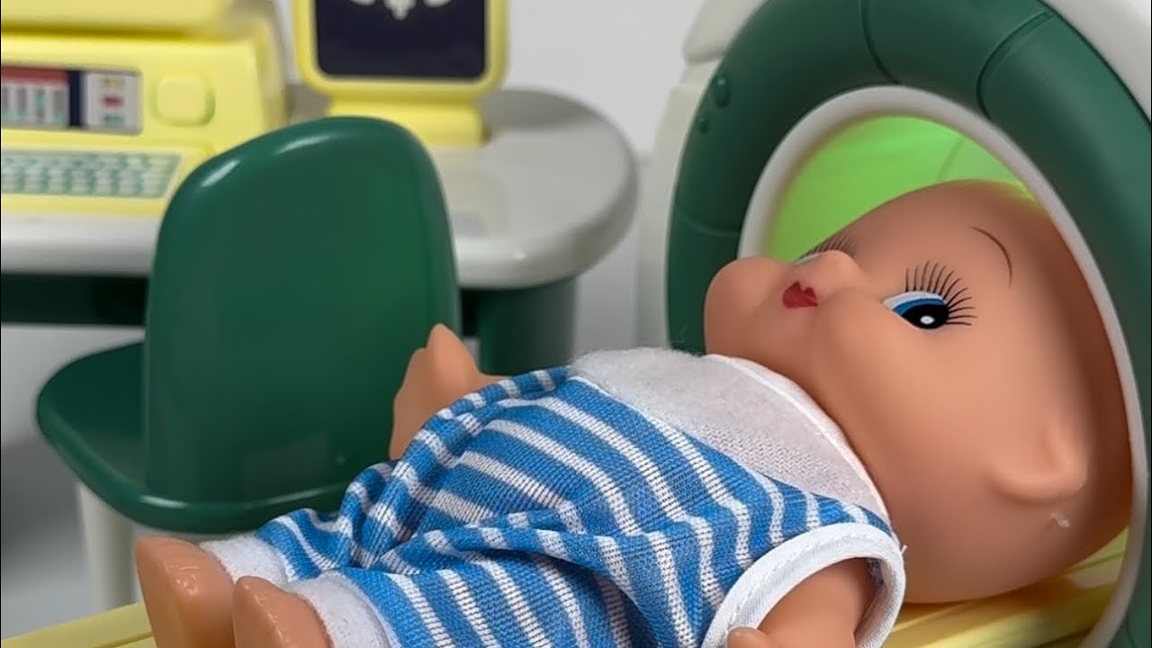 ASMR Satisfying Unboxing Cute Doctor Ambulance Playset Collection - YouTube