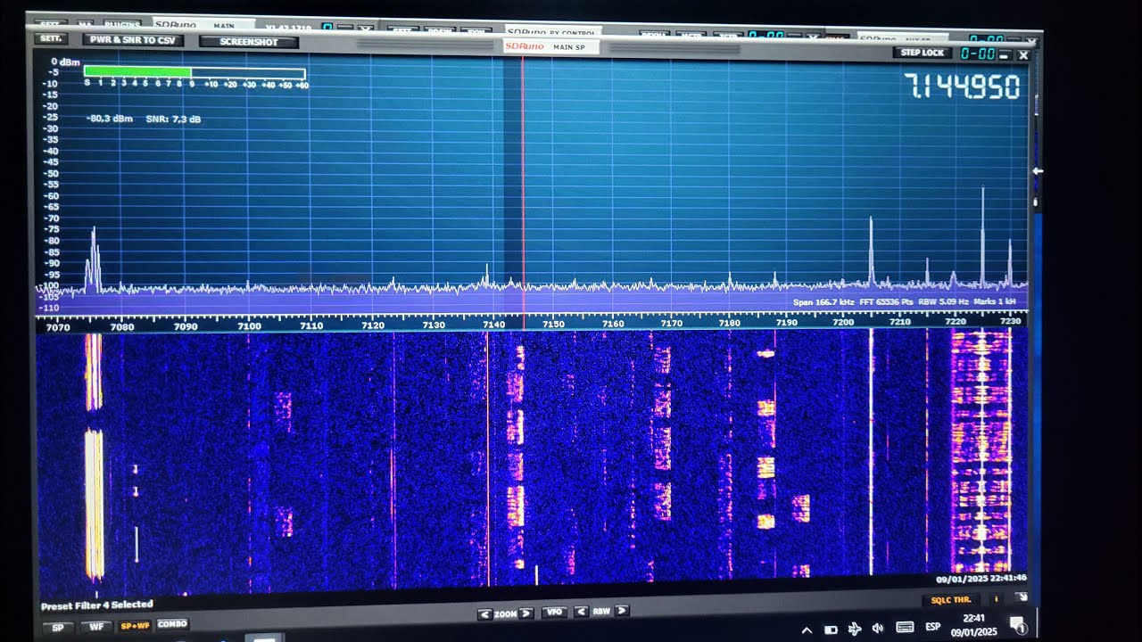 034 SDR CON TABLET WINDOWS 10 PORTATIL. - YouTube