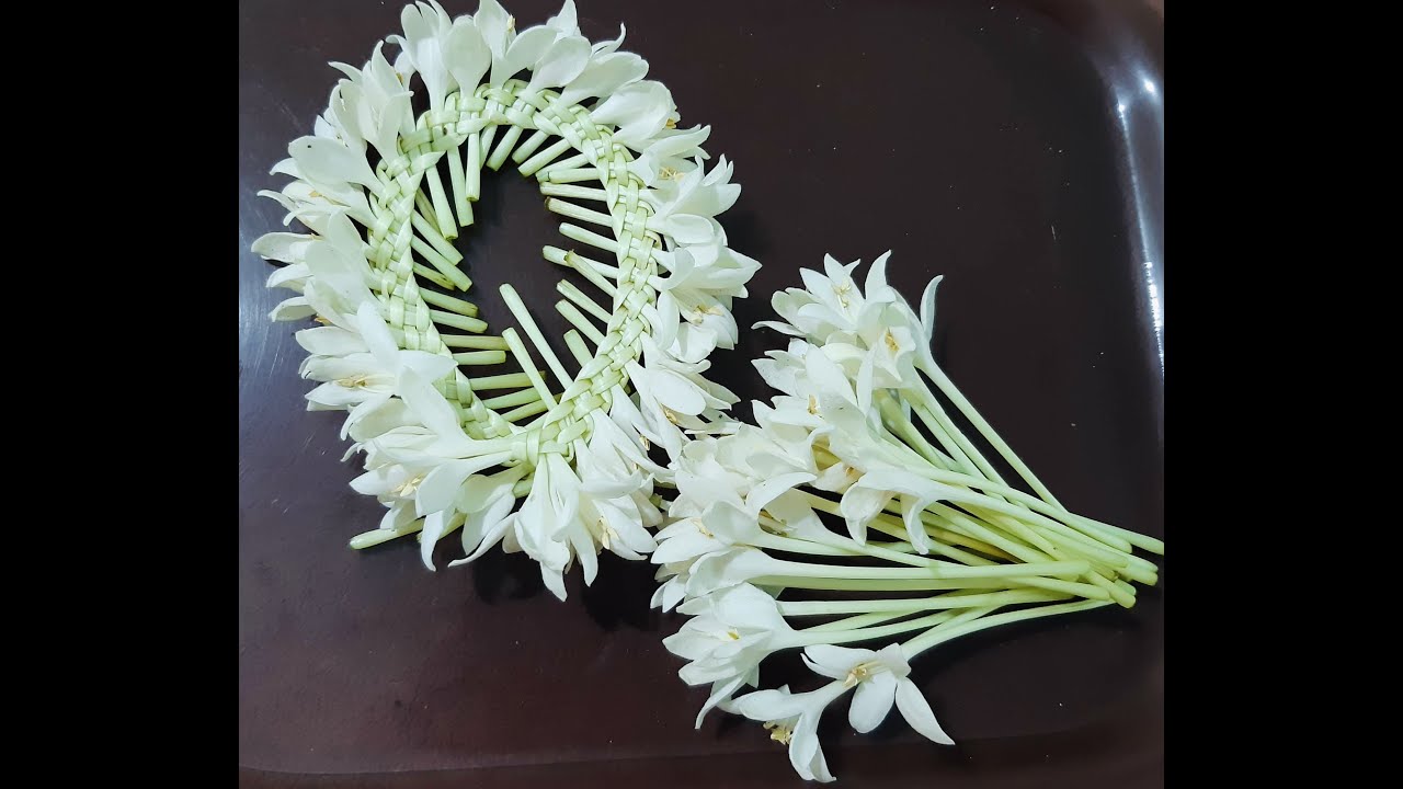 Thoka malli puvvula maala | Konda malli puvvulu | how to tie flowers ...