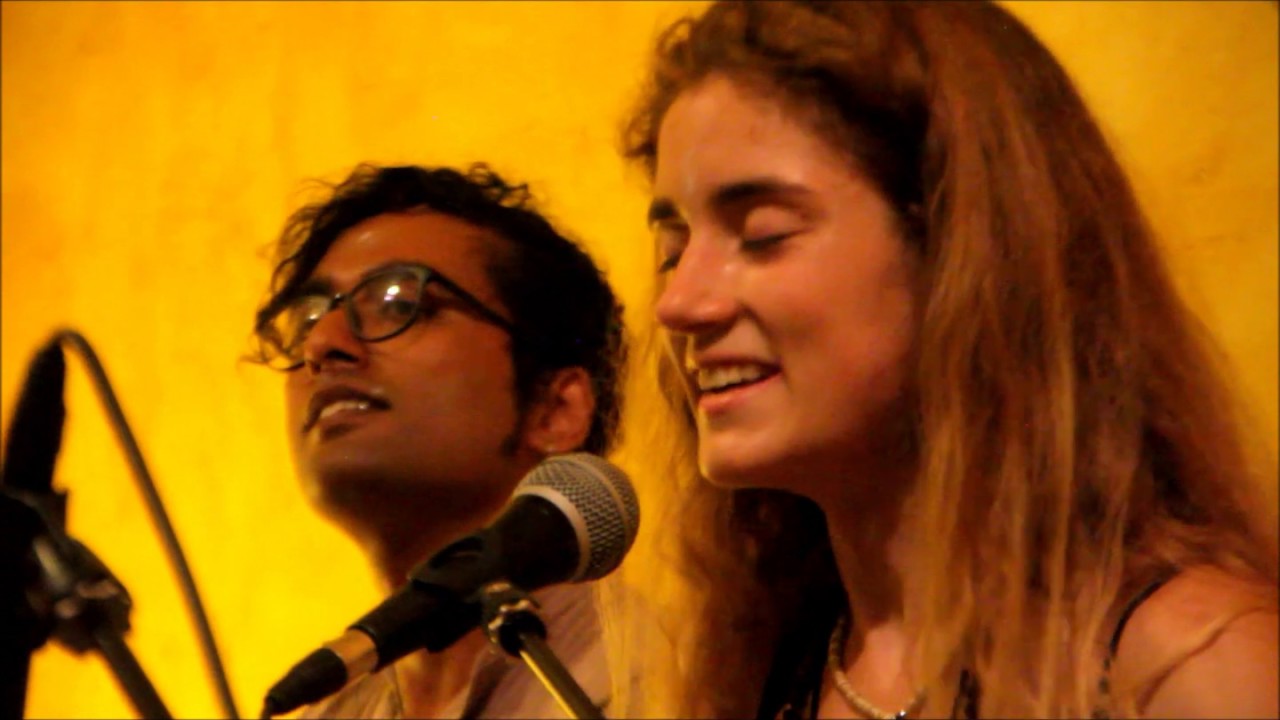 Linda Laksmi Devi & Shrevaats Venkatesh. Kirtan 20/07/19 Selección de ...