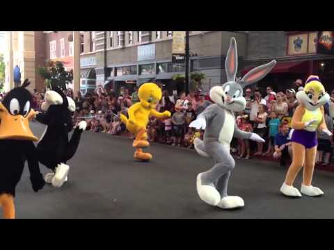 Looney Tunes X LMFAO Party Rock 