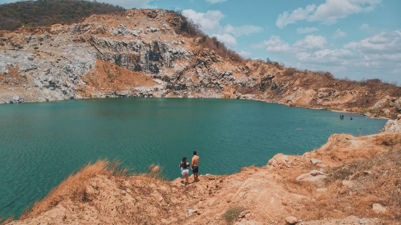 LAGOA AZUL A 40 KM DE FORTALEZA? PEDREIRA ITATIBA - CAUCAIA CEARÁ - YouTube