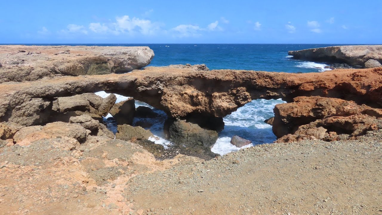 HIKE - NATURAL BRIDGE, SHARK BAY, ANDICURI BEACH, TRINITY NATURAL ...