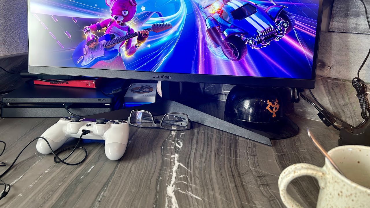 Video gaming budget build (monitor vs television) - YouTube