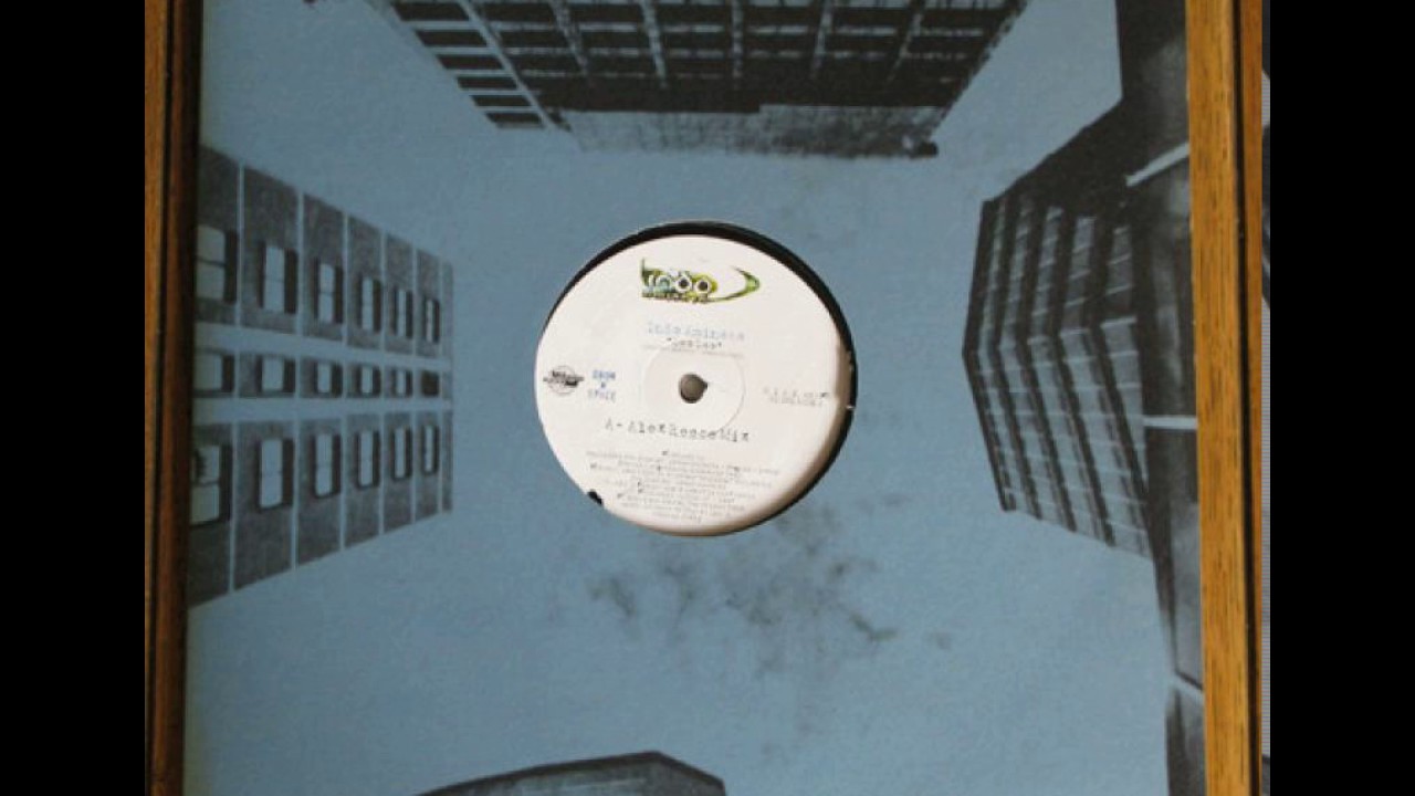 Indo Aminata - Leo Leo (Alex Reece Remix) - YouTube