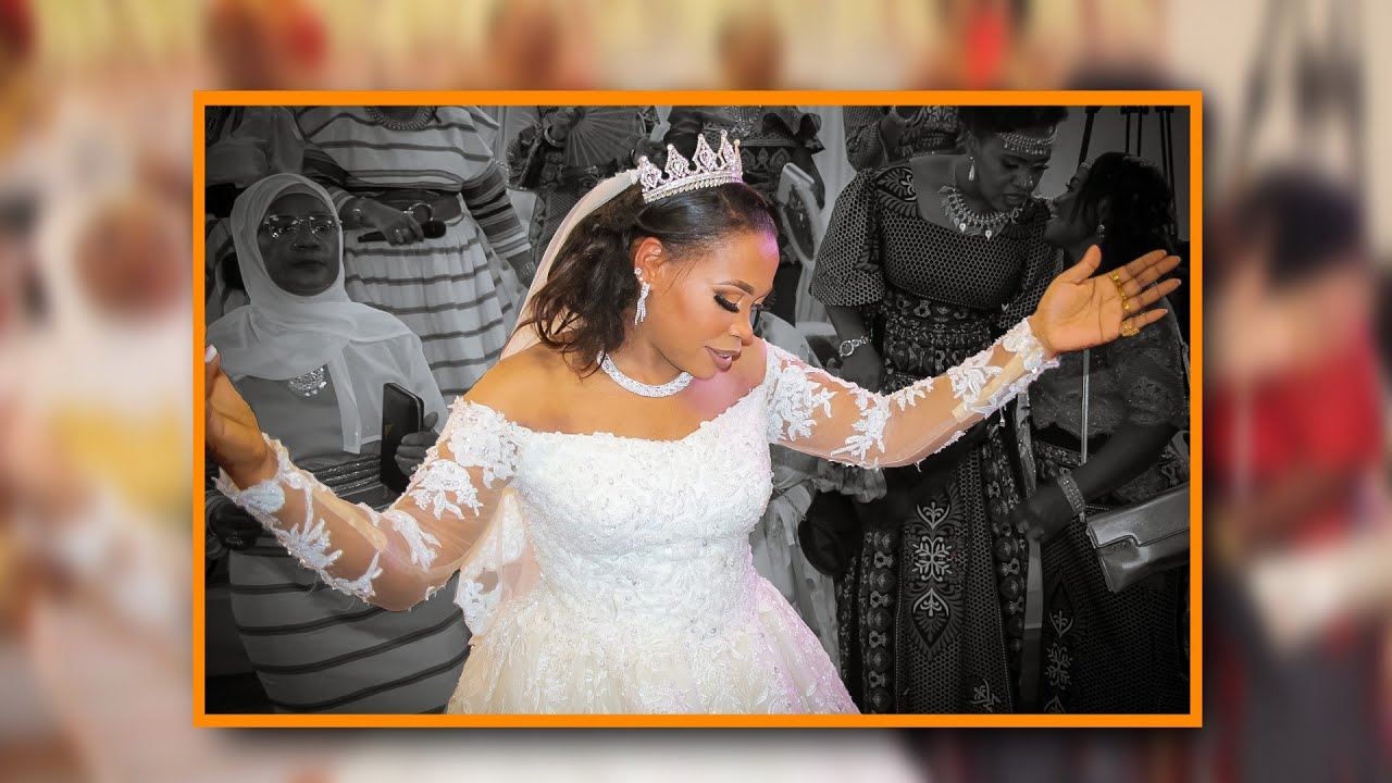 OUKOUMBI DE DAHALANI ET MOINAHEDJI IVEMBENI_PARIS - YouTube