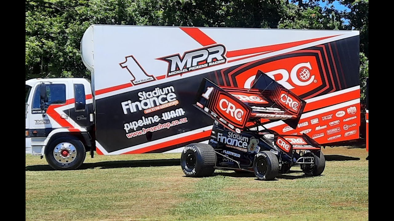 Western Springs onboard Michael Pickens Sprintcar Heat 1 - YouTube
