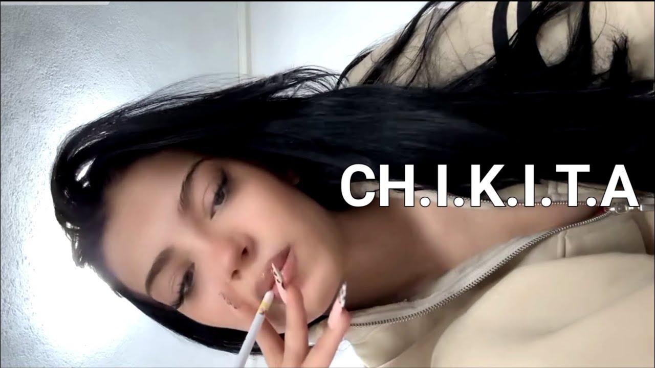 CH.I.K.I.T.A👑-Loves to smoke!!! 😱🥹😊😎🤤🥵🔥 ️💥🇦🇱🦅🔞 ️💋💣👠💅🚬 #model #cigarette ...