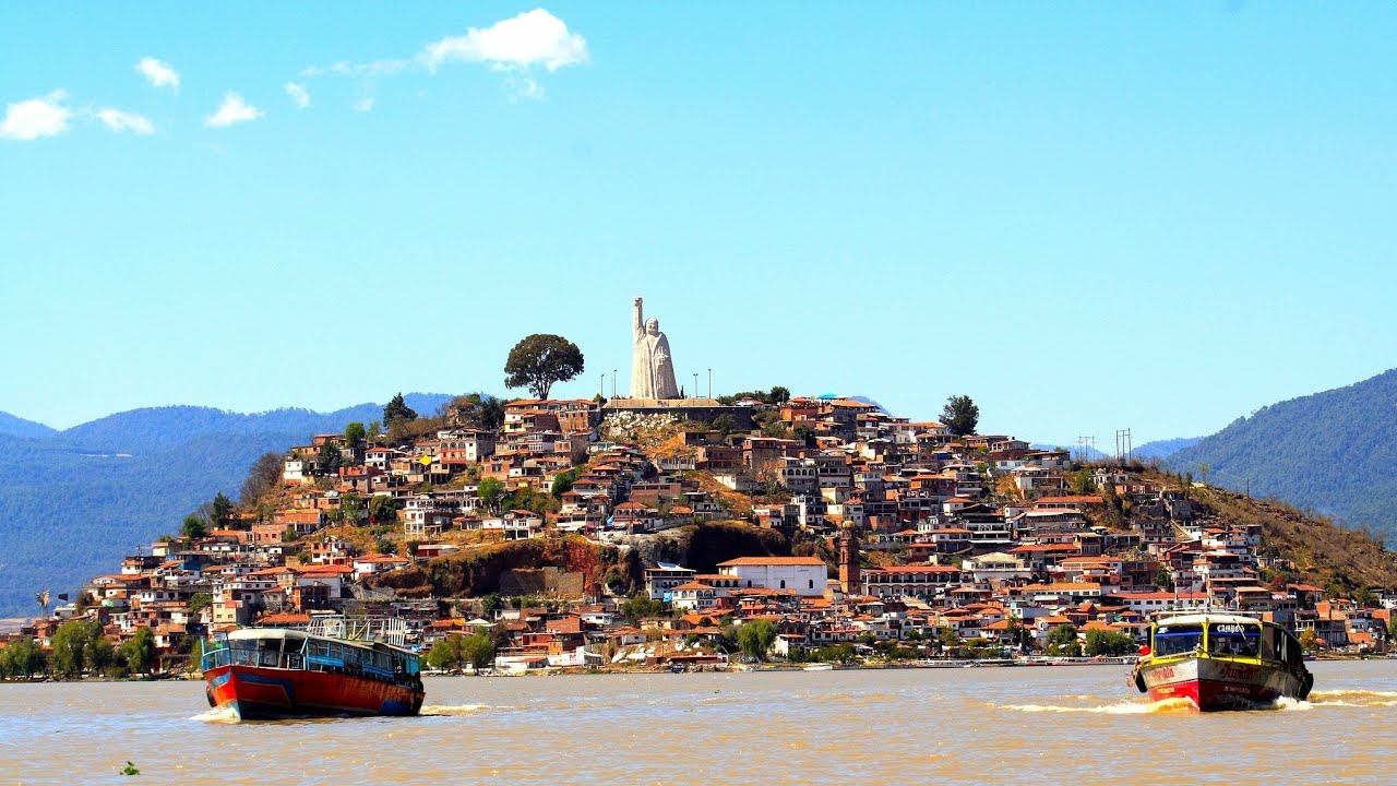 Recorrido por isla janitzio -baile de los viejitos en janitzio - YouTube