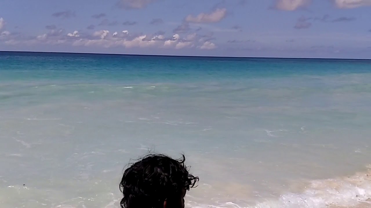 Sisi lain pulau gag, Tuturuga beach - YouTube