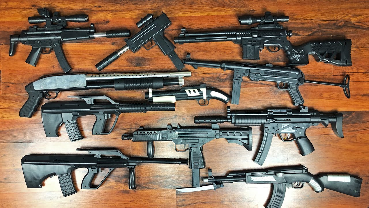 Realistic Toy Rifles ! Sniper Rifle, Shotgun, Stery Aug, AK47, Uzi and ...
