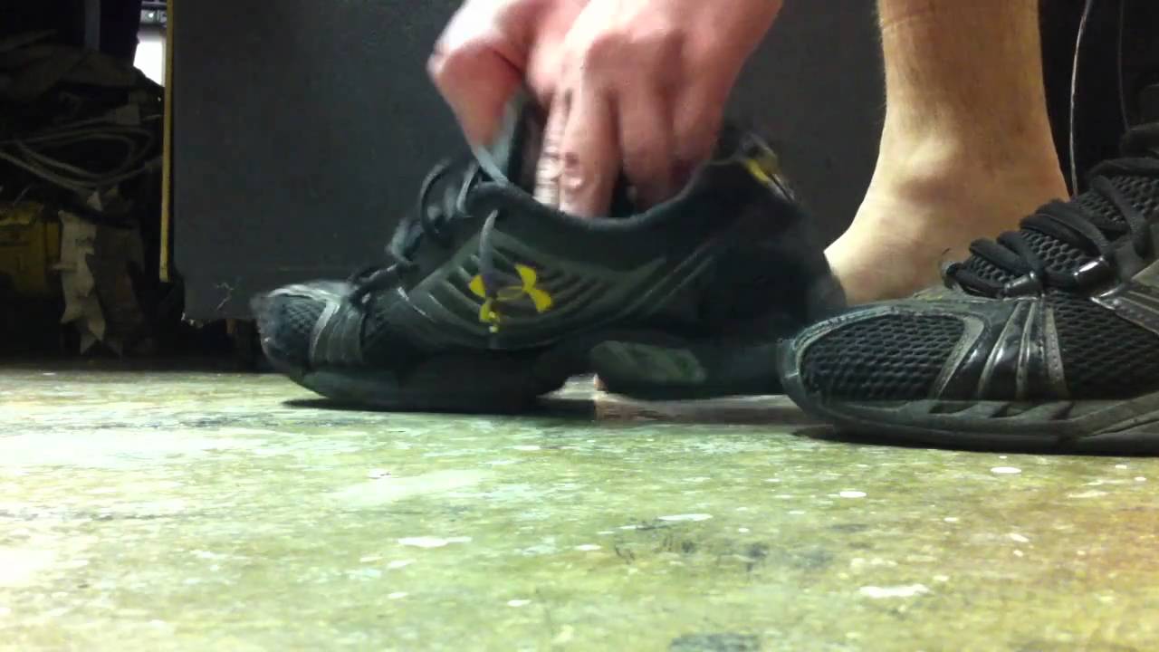 Worn out Pretty Trashed Under Armour Running Shoes - (Loose Laced Of ...
