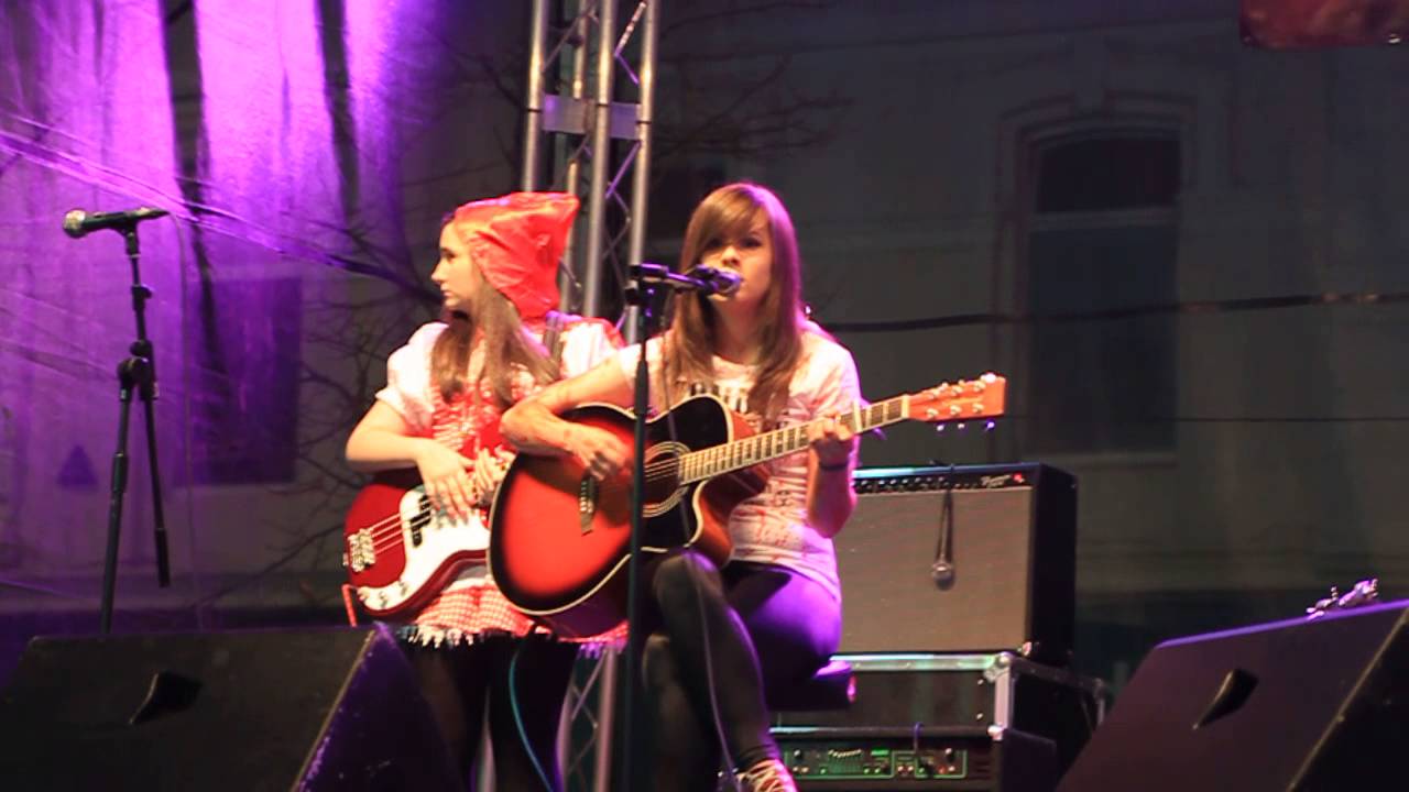 Jessica Doherty - Summer (original) - YouTube