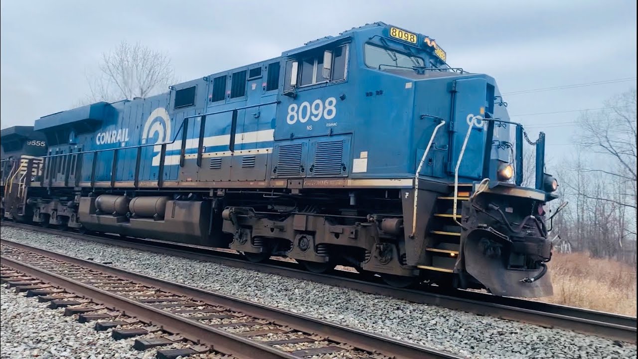 Conrail Heritage unit leads NS freight train, foreign BNSF power on NS ...