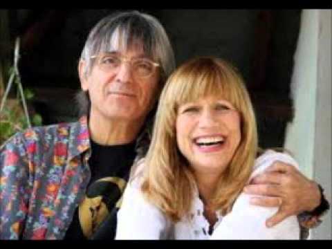 Mario D'Alba chante "Autoroute A6" dans Kitsch et Net! - YouTube