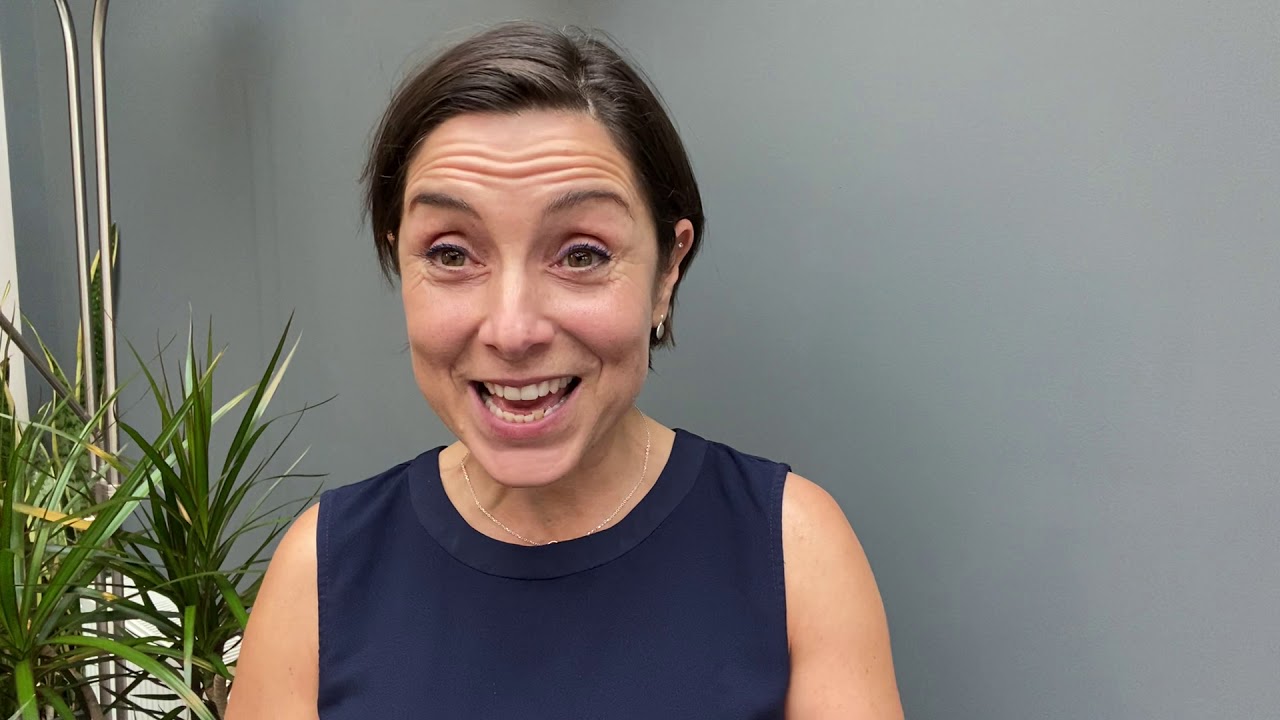 What is the difference between a PT and a Health Coach - YouTube