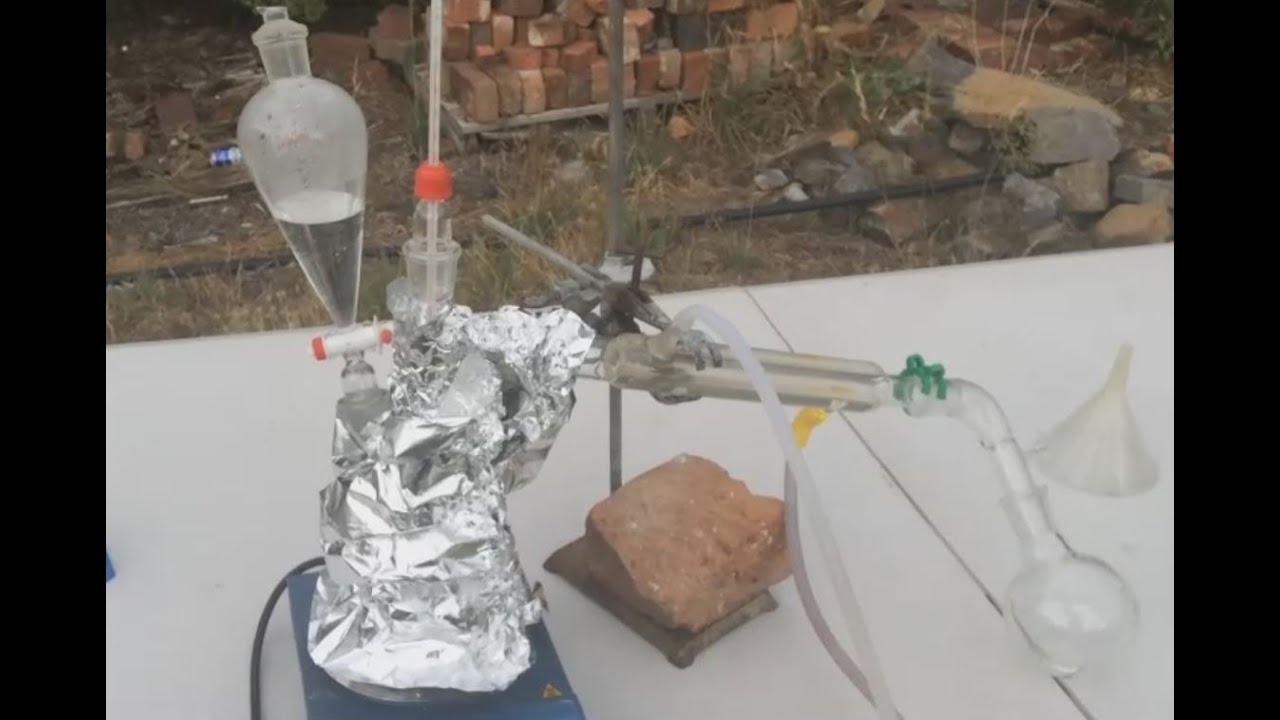 Distilling Hydrochloric acid (sort of) - YouTube
