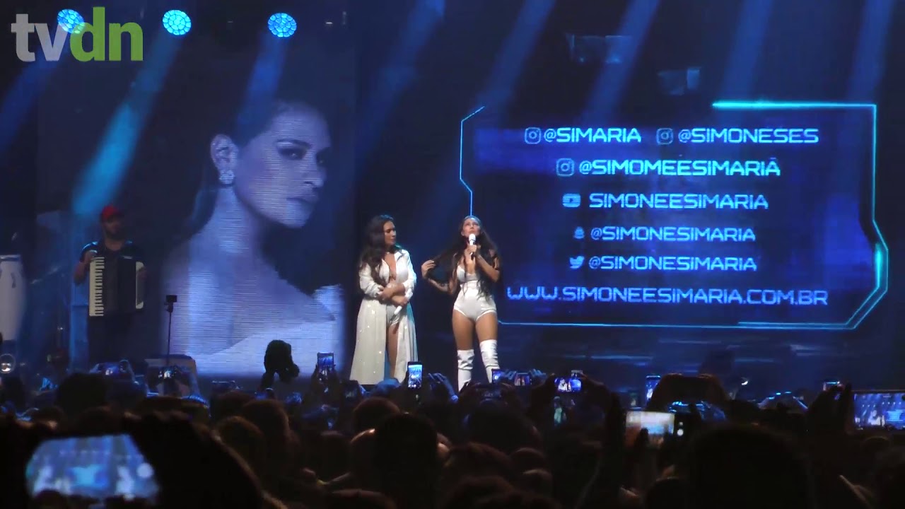 Confira imagens do show de retorno da cantora Simaria em São Paulo ...