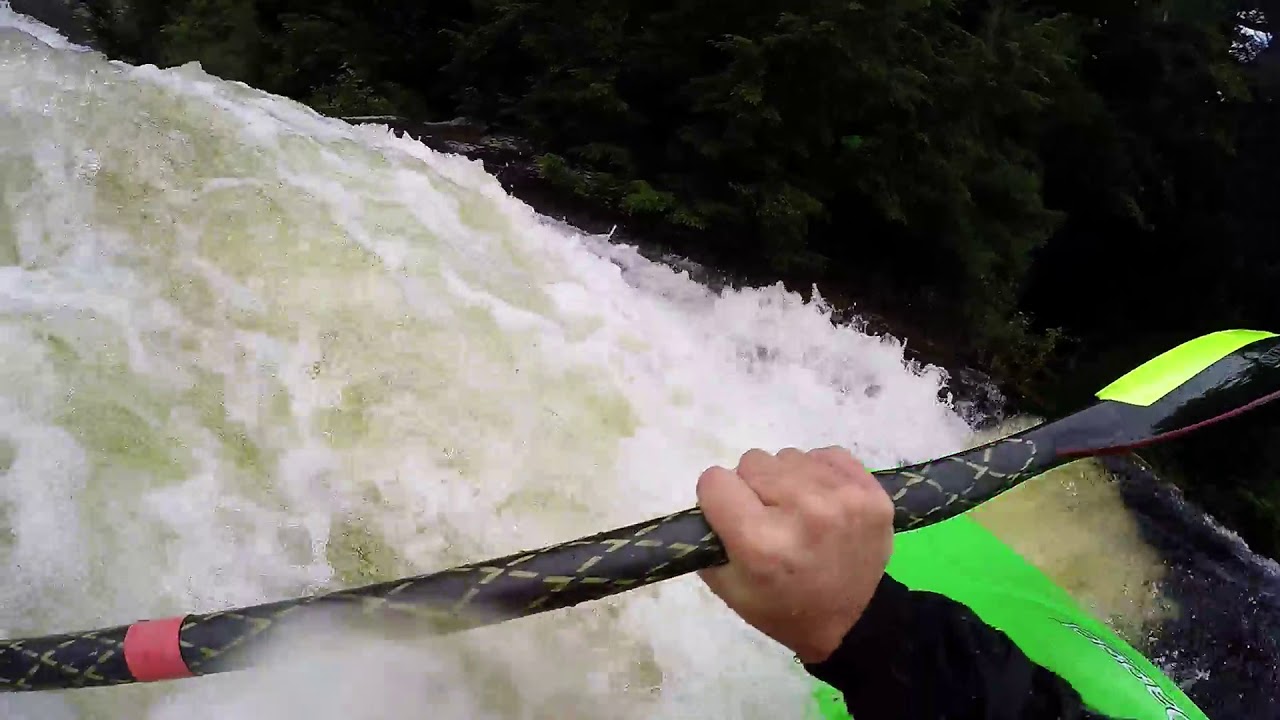 Beater on Moshier (Beaver river) - YouTube