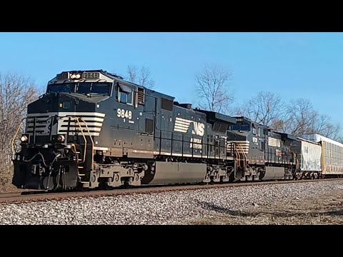 NS 9848 leads a rocket fast NS M10 at st peters! - YouTube