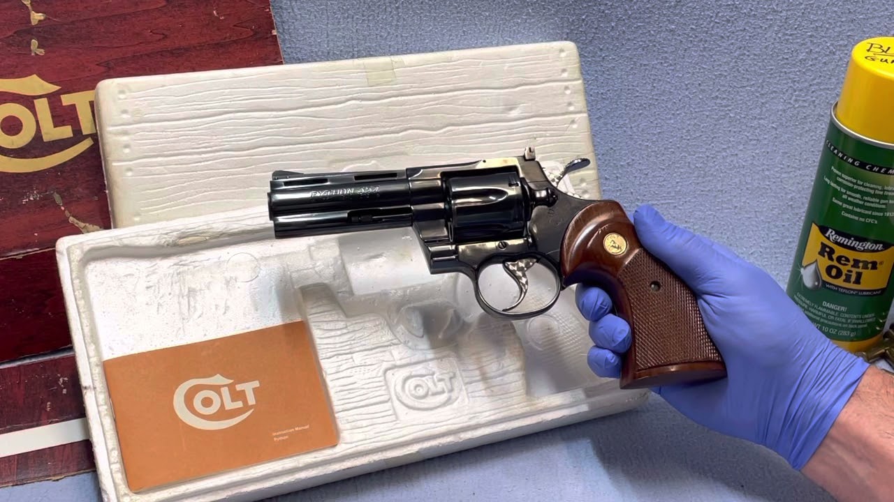 10-12-21 Auction: 1977 Colt Python 357 Magnum revolver - YouTube