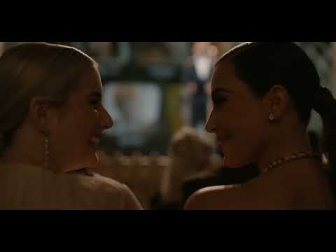 Emma Roberts kiss Kim Kardashian | American Horror Story: Delicate