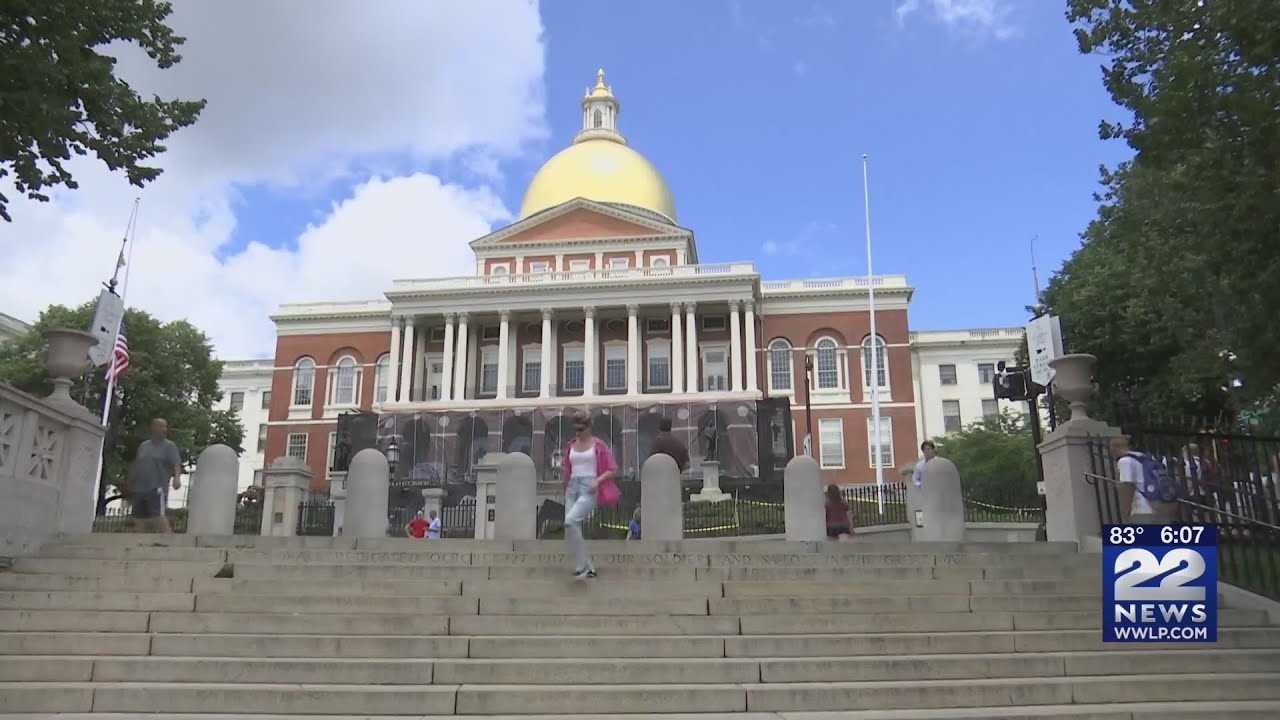 Deadlines approach the Massachusetts legislature - YouTube