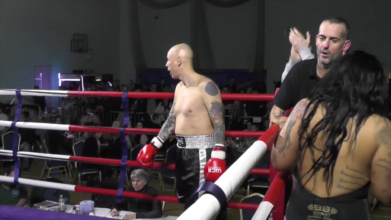 Hells Gate: Darren Grace Vs Jimmy Boyce - YouTube