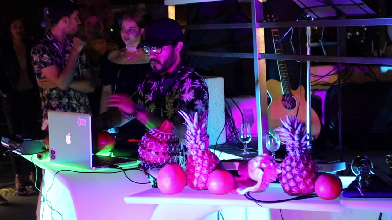 Jazz DJ Musician, Havana, Cuba - YouTube