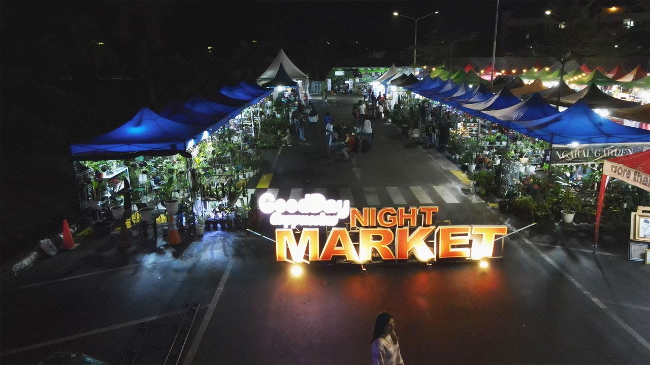 NIGHT MARKET HARBOURBAY BATAM - YouTube