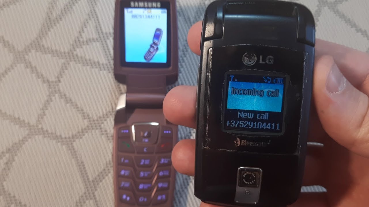 Samsung SGH-X300 and LG F2410 at the same time - YouTube