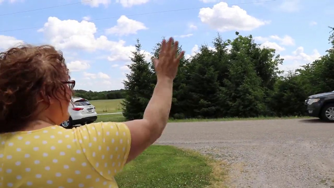 Jeanne's SURPRISE Retirement Parade - YouTube