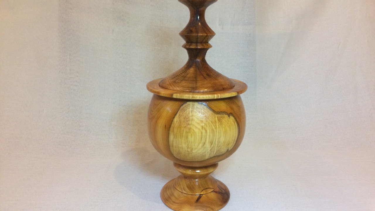 Wood turning - trying out different design on lidded box (Yew) - YouTube