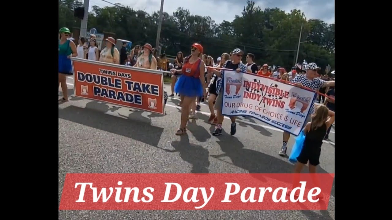 Double Take Parade Twins Day Festival at twinsburg ohio 49th Twins Day ...