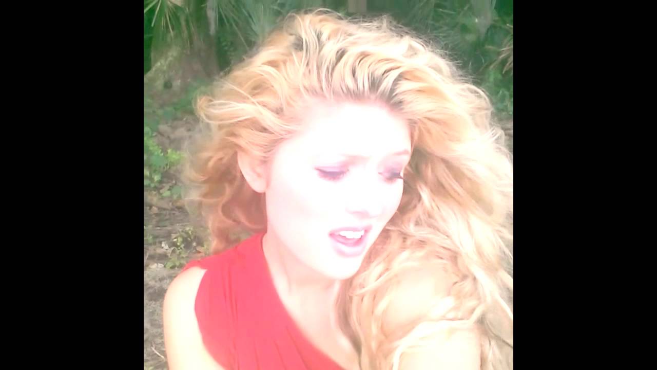 Lisa Lopane "Hallelujah" - YouTube