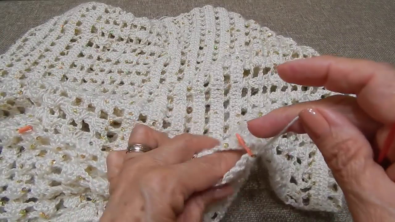 Capa Triangular Cuello Alto 1 de 2 - YouTube