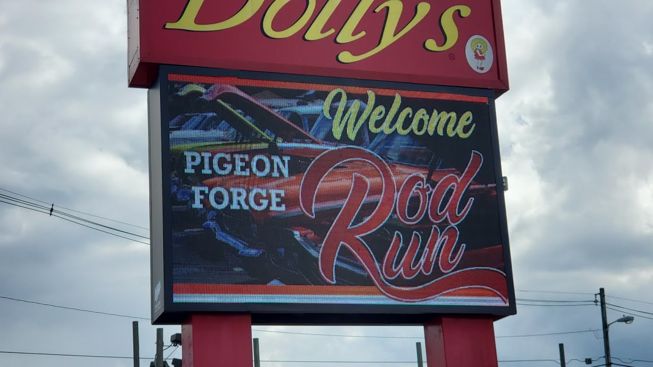 V4: Friday @ Pigeon Forge TN Fall Rod Run. Leconte Convention Center ...