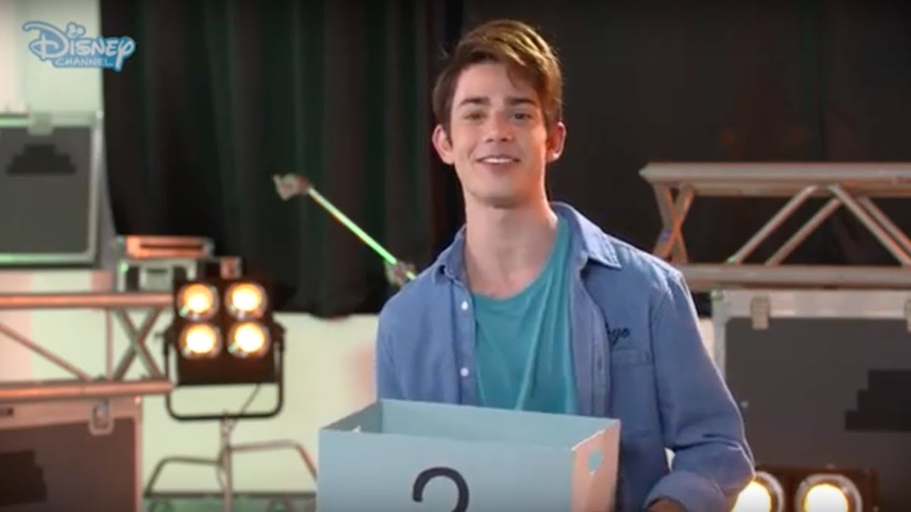 Alex & Co. - La "Box Challenge" di Luca Valenti - YouTube