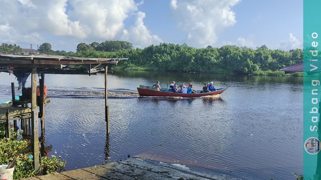 PUJUT TANJUNG BATU, MIRI SARAWAK - YouTube