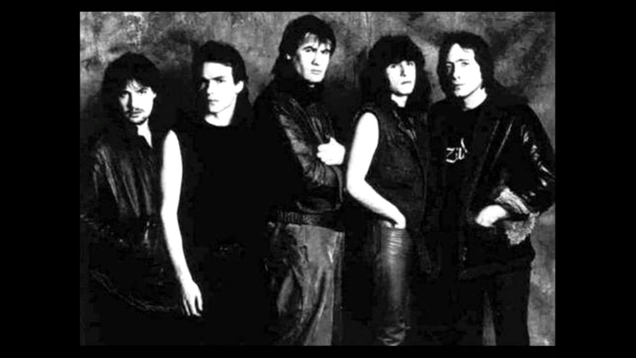 Marillion - Full concert (Offenbach 1984) - YouTube