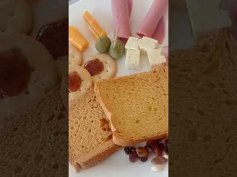 montaje de mesa de tipo banquete con un menú de brunch - YouTube